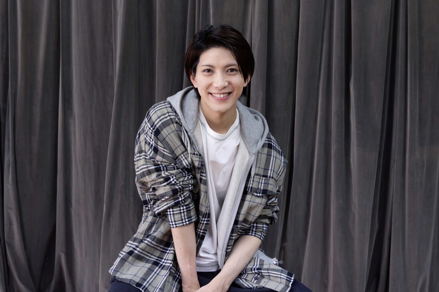 One on One 36th note『呼吸する島』｜今牧輝琉＆安井一真＆泰江和明＆門山葉子 インタビュー | ローチケ演劇宣言！